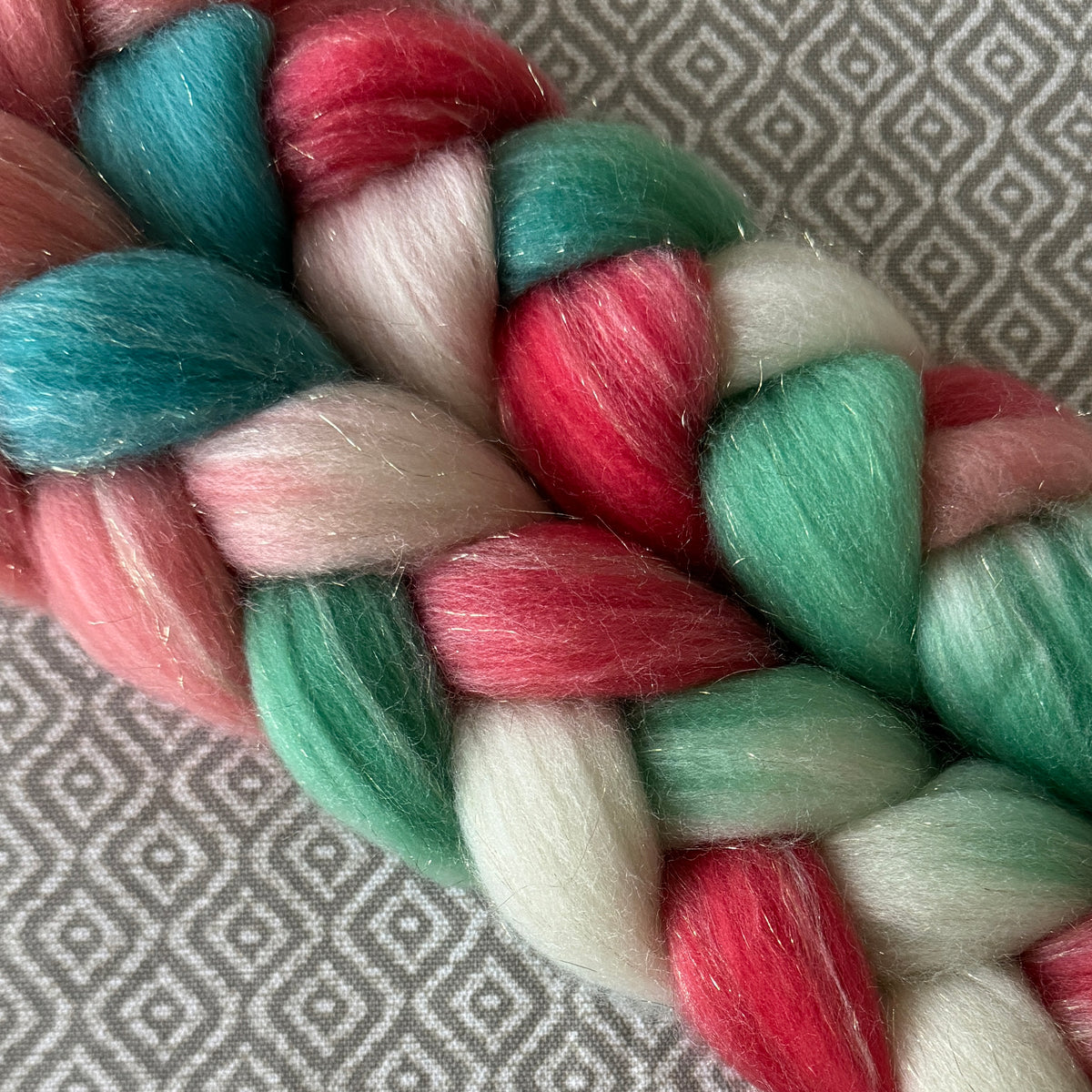 Glitter Roving - Gold - OOAK - Caravan – Greenwood Fiberworks