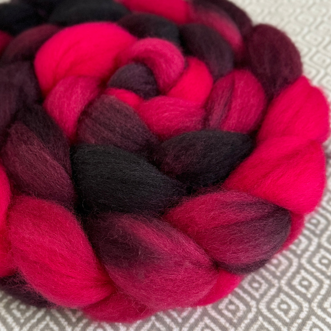 BFL Wool Roving - Roses – Greenwood Fiberworks