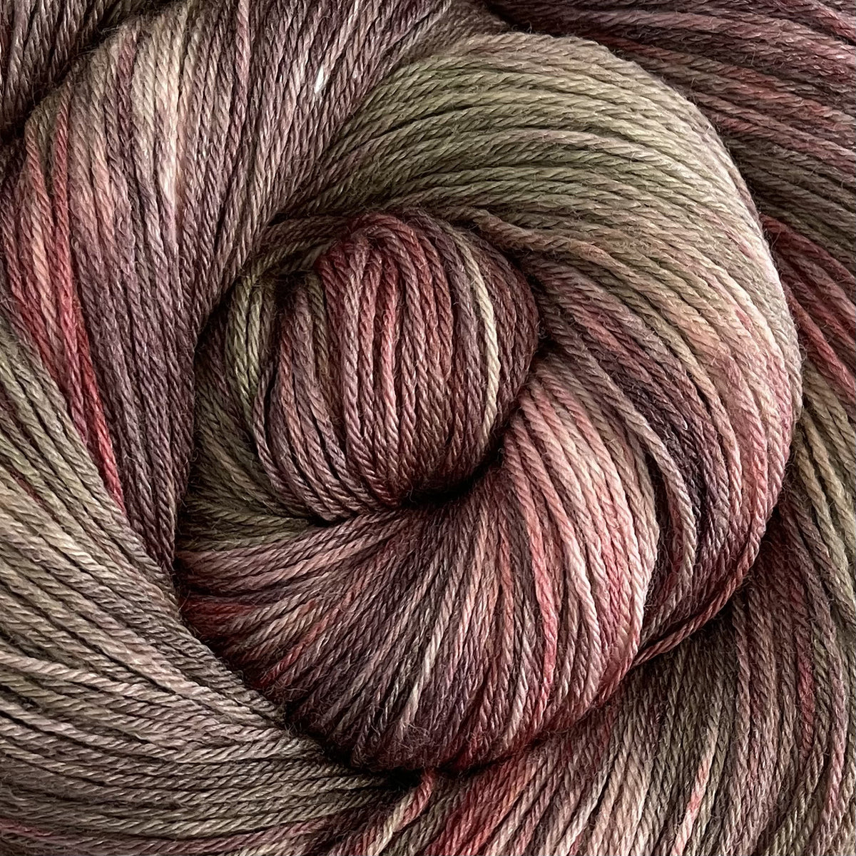Pearl Blend Yarn - Paper Roses – Greenwood Fiberworks