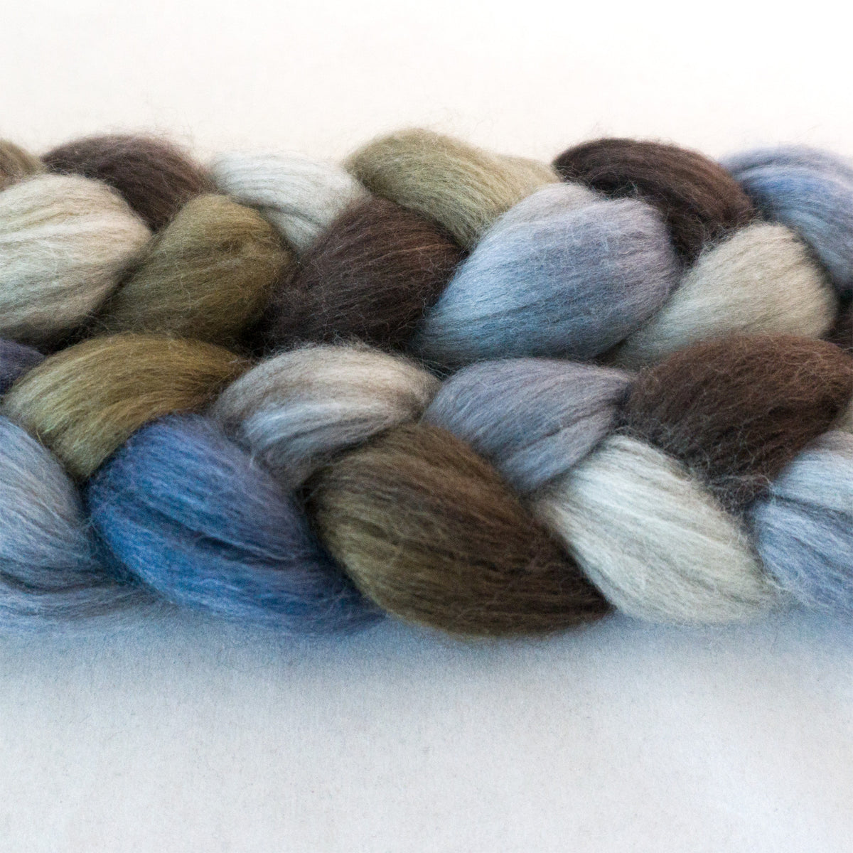 Merino Yak Silk Roving - Sandpiper – Greenwood Fiberworks